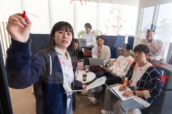 KT, AX 전문 인재 채용 박차